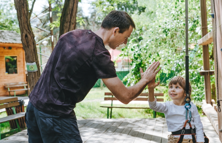 20 Expert Camp Counselor Tips